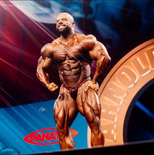 CJ's Elite Hologram Men's Posing Trunks in Burgundy Mist / Bodybuilding Posing Trunks - Walk ...